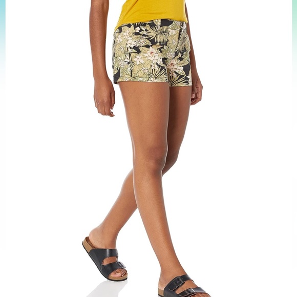 Volcom | Shorts | Volcom Shorts | Poshmark